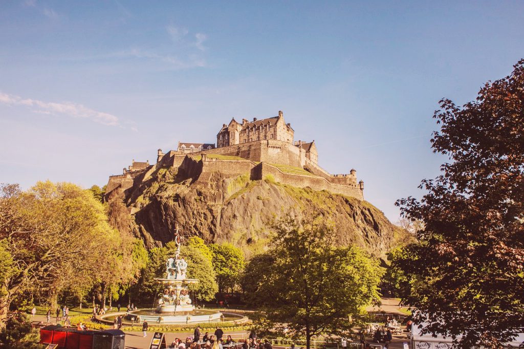 Amazing Virtual Tours of Europe | 200 Ways to Travel Europe from Home ...