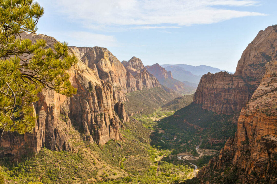 The Perfect 2 Days in Zion Itinerary - Pictures & Words