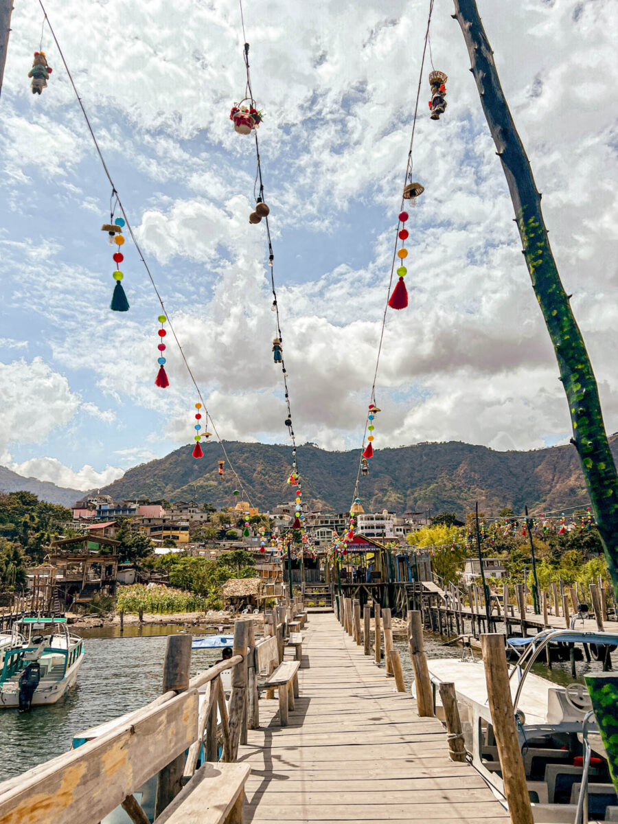 A Complete Guide to San Juan la Laguna: Lake Atitlan's Colorful Mayan ...