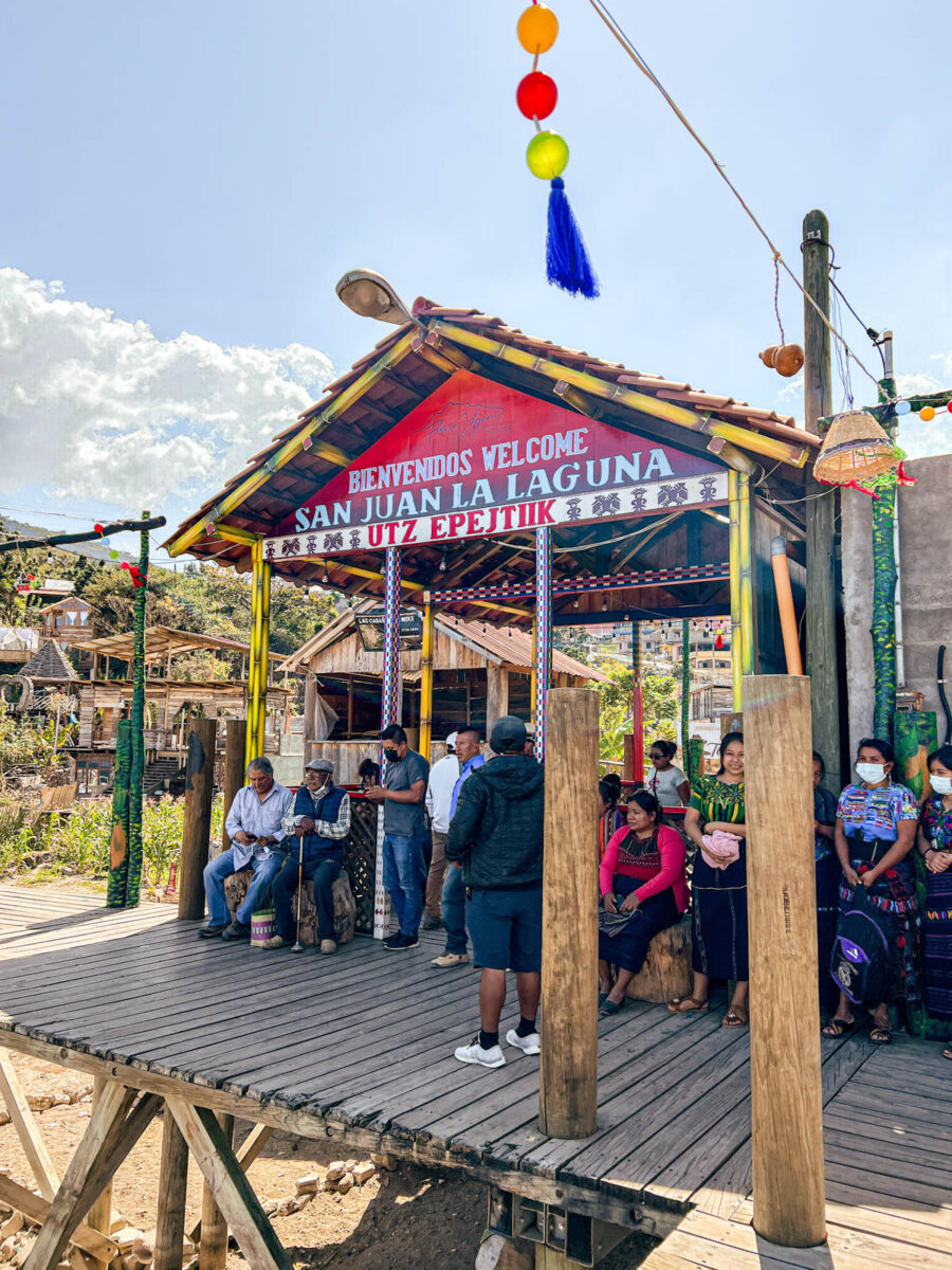 A Complete Guide to San Juan la Laguna: Lake Atitlan's Colorful Mayan ...