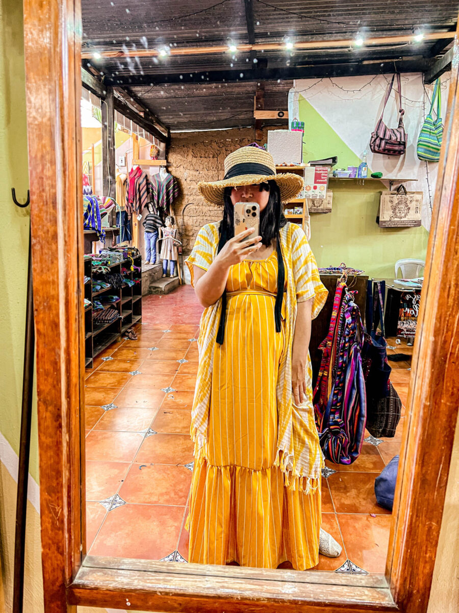 A Complete Guide to San Juan la Laguna: Lake Atitlan's Colorful Mayan ...