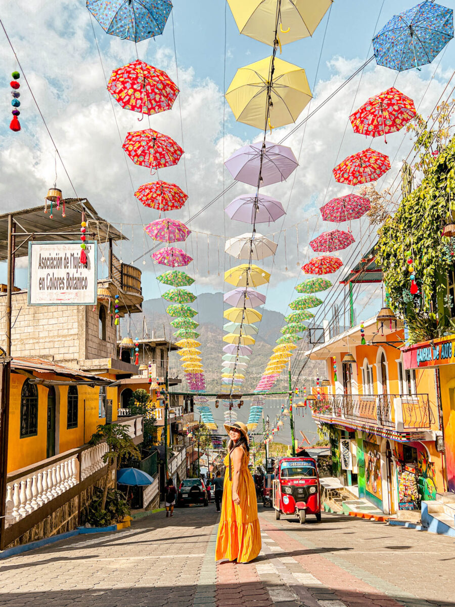 A Complete Guide to San Juan la Laguna: Lake Atitlan's Colorful Mayan ...