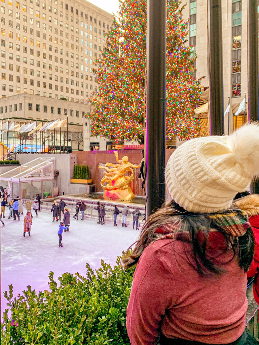 A Very Festive NYC Christmas Itinerary for 3 Days - Pictures & Words